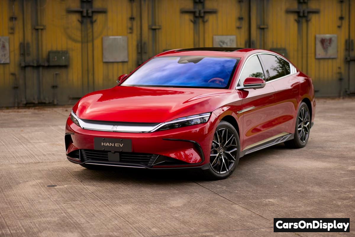 BYD Han Photos: Images of Features, Colors and More - CarsOnDisplay